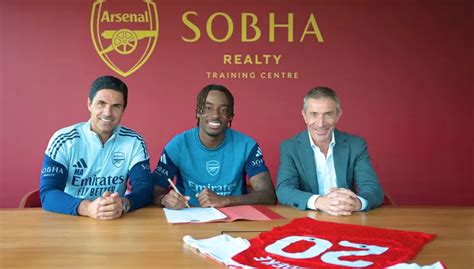 بعد صفقة مادويكي انتقالات تاريخية بين أندية المدينة الواحدة النهار