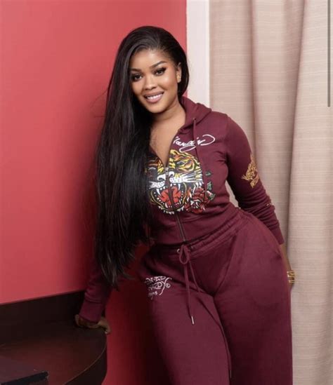 Fatima Sall Alias Dieynaba Tall De Bété Bété Rayonnante En Jogging Afriseries And Ciné