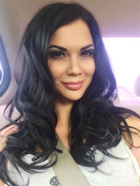 Jasmine Jae，來自英國著名女演員，業界的大碼熟女天花板 每日頭條