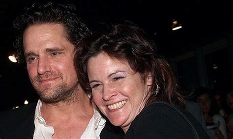 Who Is Ally Sheedy Is She Still Single After Divorce From David