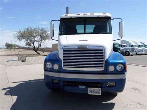 Freightliner Flc112 Century Class 1997 Daycab Semi Trucks