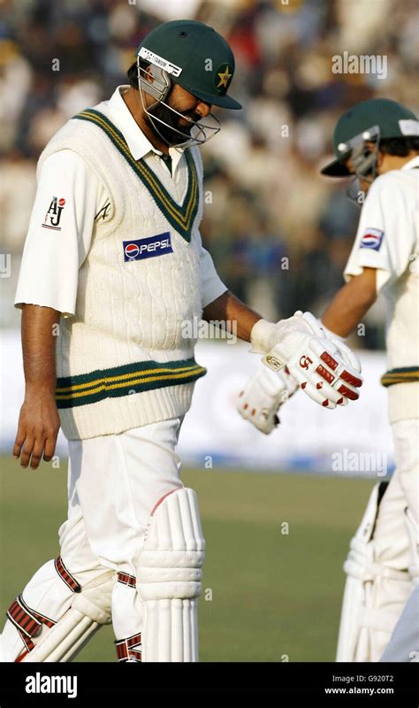 Pakistan Captain Inzamam Ul Haq Leaves The Field After Picking Up A