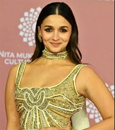 Alia R Aliabhattpics