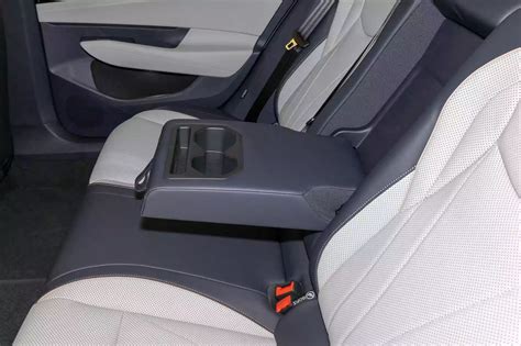 Volkswagen Passat Guangcaiauto