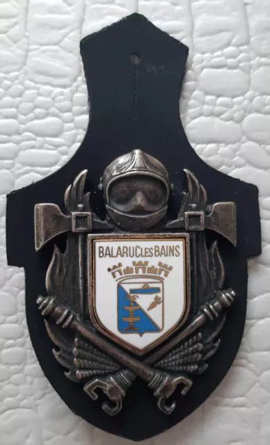Insigne De Poitrine De Pompier Pucelle De Balaruc Les Bains 34