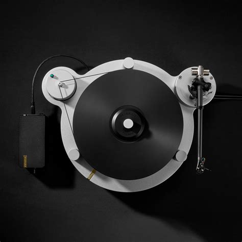 Michell Announce Two New Turntables The Revolv And The Gyro Kronos Av