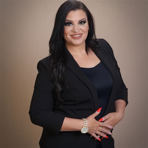 🔥 Meet The Voices 🔥 Cynthia Roundtree Thompson Facebook