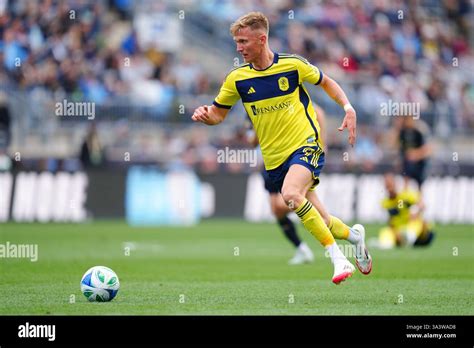 Chester Pennsylvania Usa 16th Mar 2025 Nashville Sc Forward Sam Surridge 9 Controls The