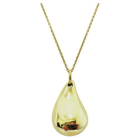 Tiffany And Co Eighteen Karat Gold Elsa Peretti Teardrop Pendant