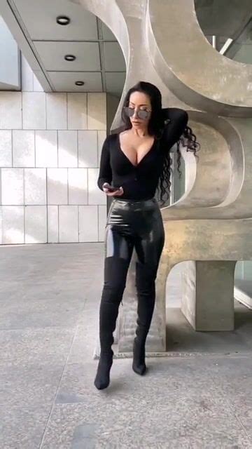 Shiny Leggings All In Black Porn  Video
