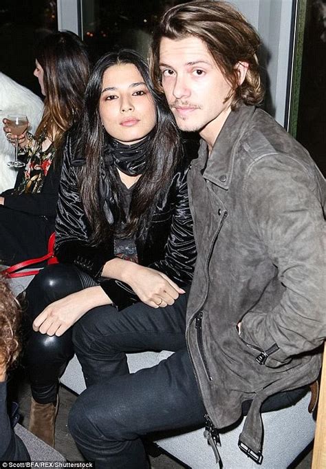 Jessica Gomes Engaged To Actor Xavier Samuel Daily Mail Online