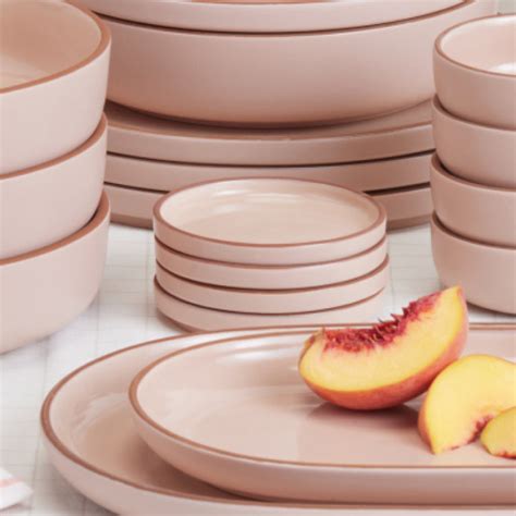 Tiny Platesour Place Canada