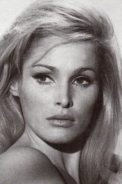 Heres Three Of 60s Lovely Ladies Together Catherine Deneuve Raquel