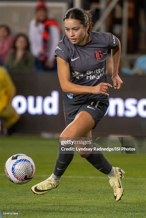 Scarlett Camberos Of Bay Fc Dribbles The Ball During A Game Between