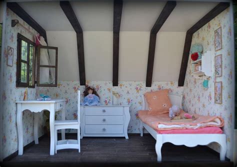 Pin By Azraelita On Doll Funrniture Doll Houses For Sale Doll House