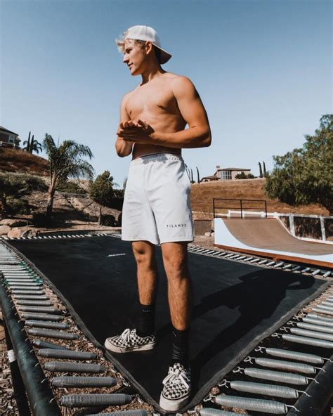 Drew Dirksen Age Wiki Net Worth Bio Height Girlfriend