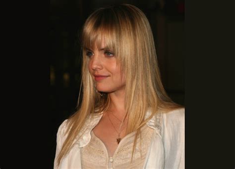 Mena Suvaris Long Straight Hair With Bangs And Angles On The Sides