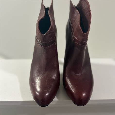 Jessica Simpson Shoes Jessica Simpson Aggie Wine Ankle Bootssize