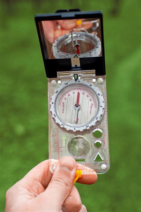 Mirror Compass Turn On Sport