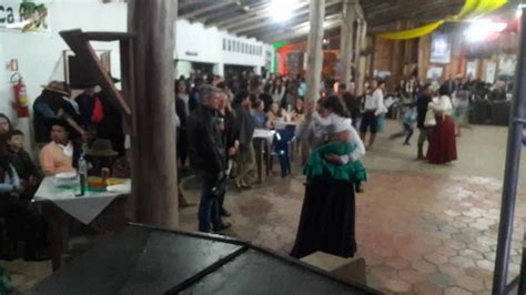 Domingo De Ctg Cheio Bailezito Bueno Linda Apresentação Do Piquete