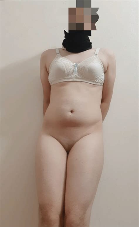 وقتی حس می کنم کص دارم سوتین مامانم رو پوشیدم🥰