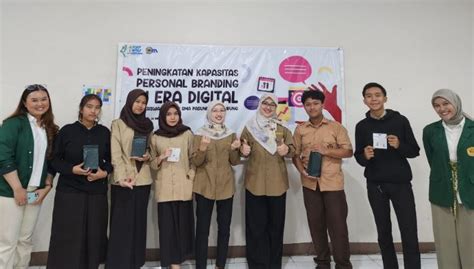 Pkm Ilkom Unpas Gelar Pelatihan Personal Branding Untuk Remaja