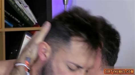 Muscle Gay Oral Sex And Cumshot