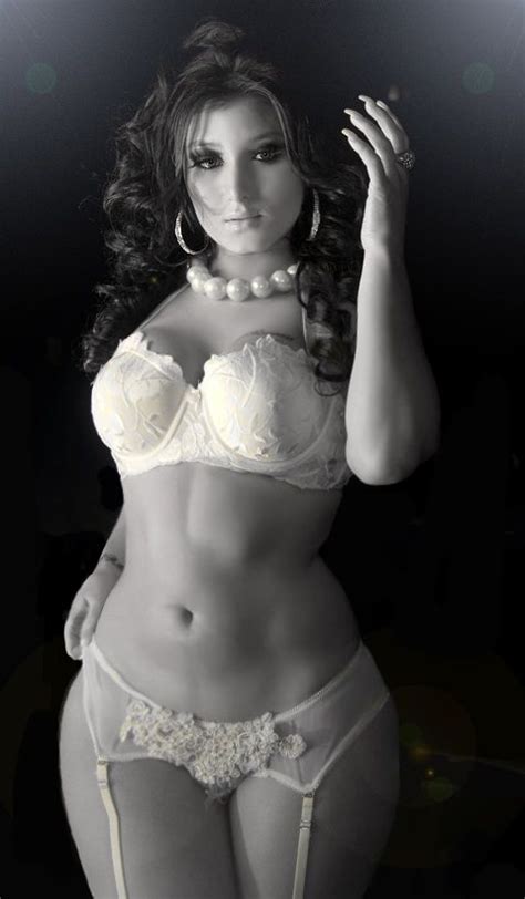 51 Curvy Beauties Ideas Curvy Beauty Curvy Curvy Woman