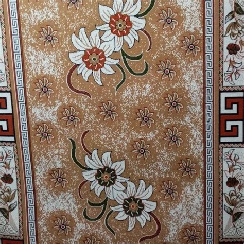 خرید و قیمت گلیم ماشینی کاشان طرح ورساچ بادومی قالیچه یک در یک ونیم ترب