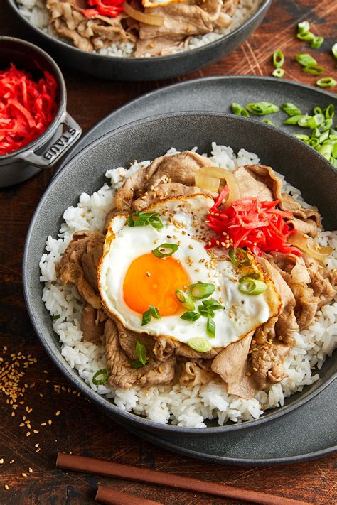 Gyudon Japanese Beef Rice Bowl Damn Delicious