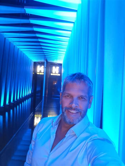 It Internationalbusiness Jakarta Foodie Henshin Nutanix Cedric Duffort