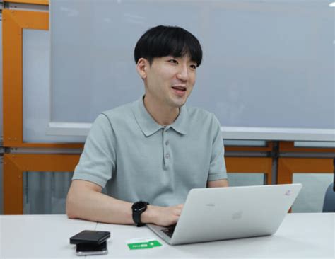 애플워치 네이버페이 가장 젊은 핀테크 서비스 zdnet korea