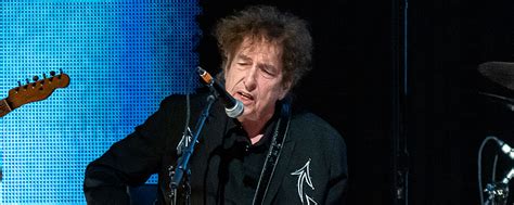 Immersive Exhibit Of Bob Dylans 1965 Newport Folk Festival Performance Opening At Dylan Center