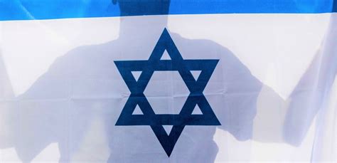 نجمة داوود تظهرُ في منطقة لبنانيّة ما قصّتها؟