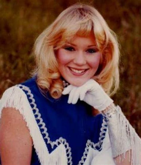 Pictures Of Melanie Marie