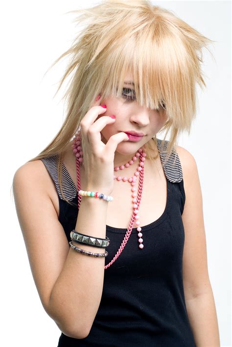 Scene Girl Haircut At Holly Chamberlin Blog