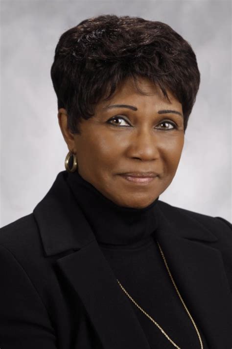 Siriusxms Auto Trends Remembers One Of The First Black Female New Car Dealers 1943 2024