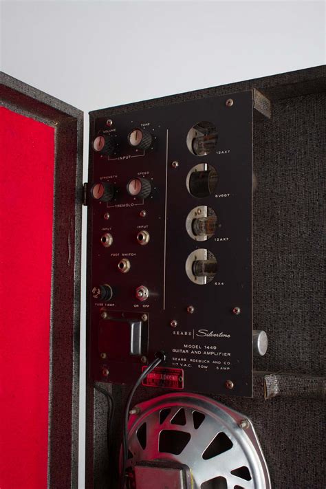 Silvertone Model 1457 Amp In Case Semi Hollow Body Electric Guitar Made By Danelectro 1965