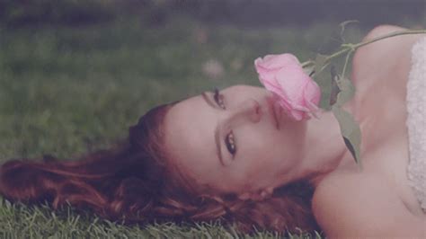 Natalie Portman Beautiful  Wiffle