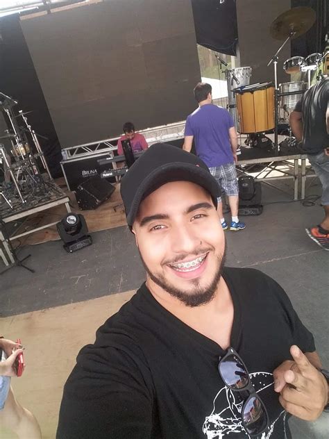 Matheus Silva E Banda Comanda O Carnaval No Divino Boteco • Jauclick