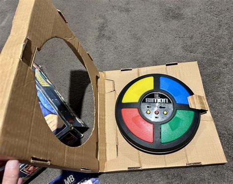 Vintage Electronic Simon Game 1978 Milton Bradley Toys Mb Games 70s