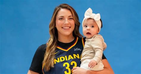 Katie Lou Samuelson Bio Net Worth Height Age Stats Salary