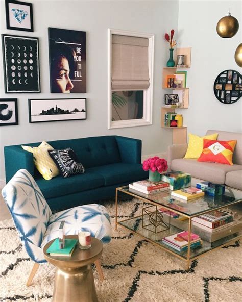 5 Easy Tips To Follow When Decorating An Eclectic Home Daily Dream Decor Geometric Living