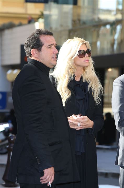 Photo Pascal Ramette Et Victoria Silvstedt Aux Obsèques De Michel Pastor En Léglise Saint