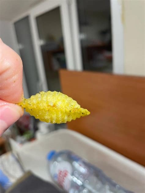 Ufo Shaped Chip R Mildyinteresting