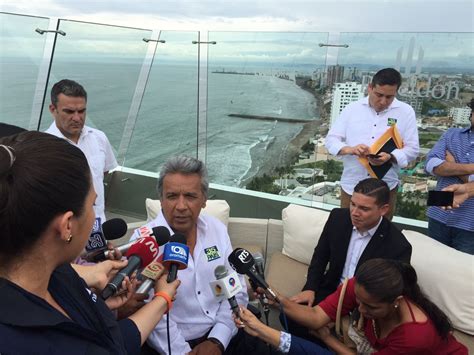 Iván Espinel Llama A Descartar Ideologías Políticas La República Ec