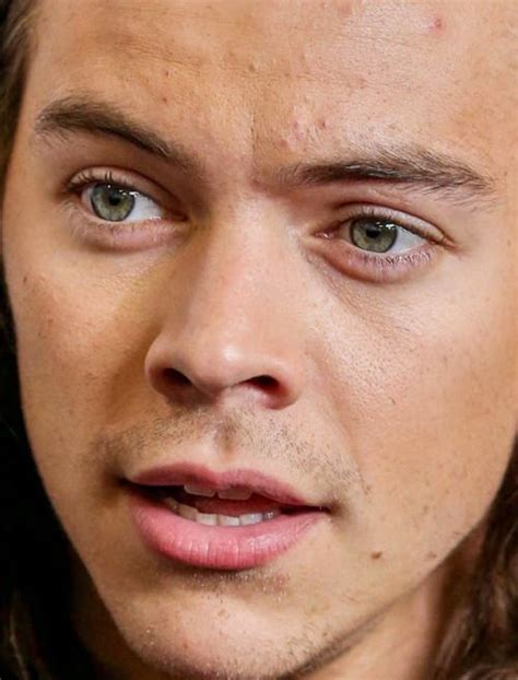 Celebritycloseup Harry Styles Nose Ring Harry Styles Up Close Harry