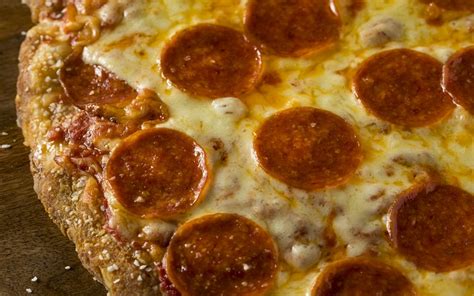 Little Caesars Brings Back Pretzel Crust Pizza Star 106