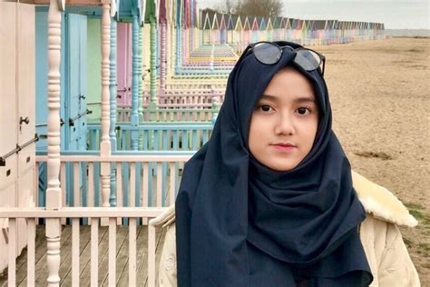 Potret Wirda Mansur Yang Viral Di Twitter Karena Sedekah