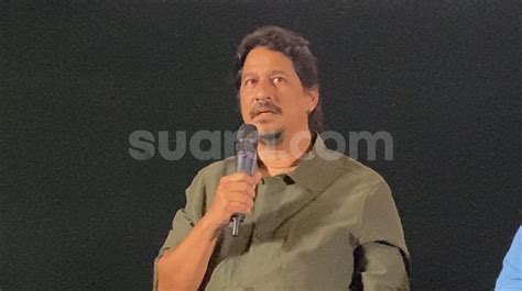 Film Gjls Ibuku Ibu Ibu Bikin Bucek Depp Berhenti Syuting 3 Bulan Gue Hibernasi